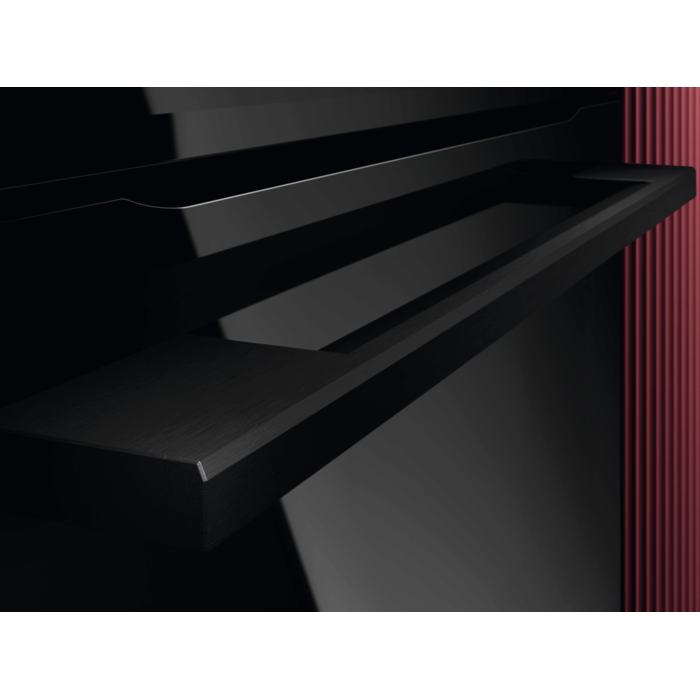 8000 MealAssist Kiertoilma/Mikro Compact-uuni | AEG